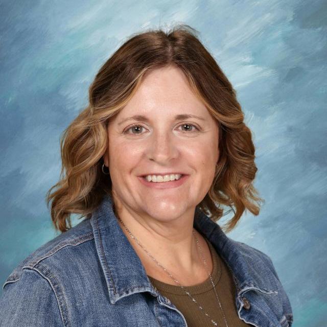 Tracy Cloutier's Instagram, Twitter & Facebook on IDCrawl